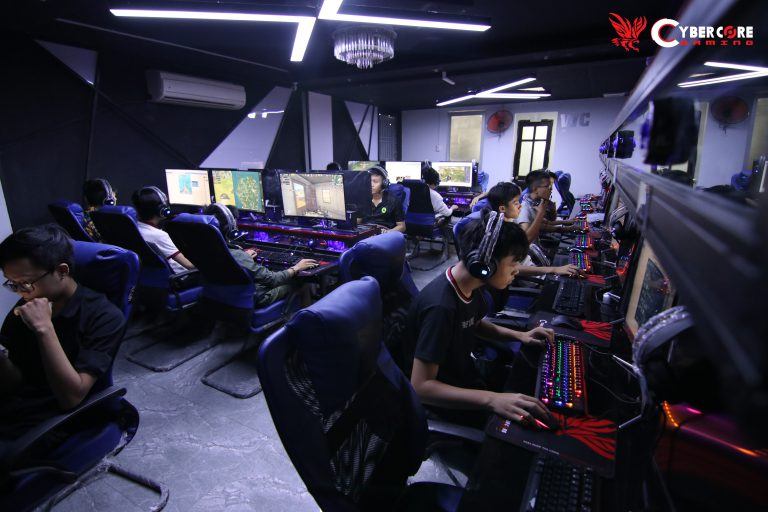 CYBERCORE RED ZONE – GTX 1060 RAM 16GB MH CONG 32″ 144Hz